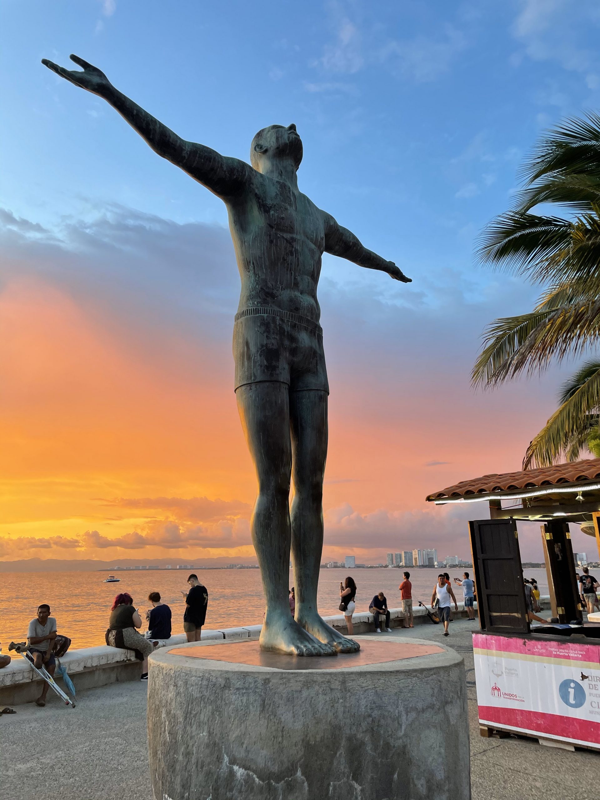 Free and Free-ish Things to do in Puerto Vallarta – Roaming and ...